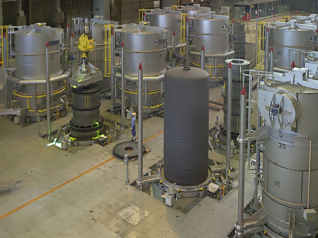 Nisshin Steel installs Ebner workbase nr. 55 | WIRE
