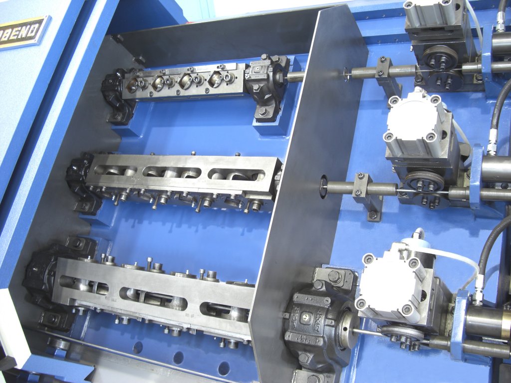 Rotors with hyperbolic rollers | WIRE