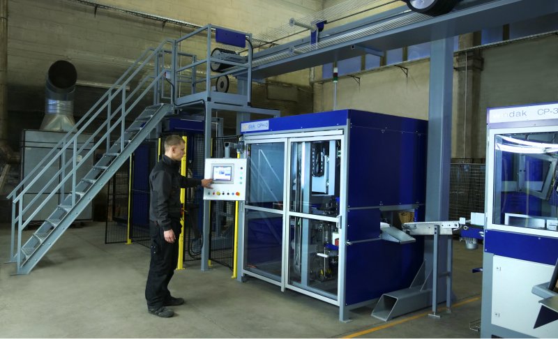 Automated cable packaging equipment | WIRE
