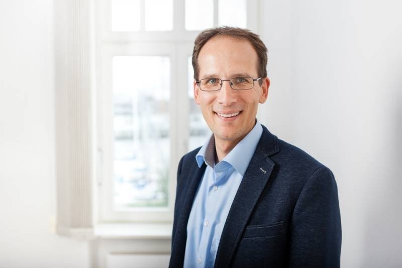 FH Kiel erhält Millionenförderung für 3D-Druck-Zelle | UMFORMTECHNIK ...