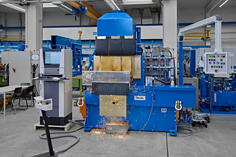 Efficient flash butt welding | WIRE