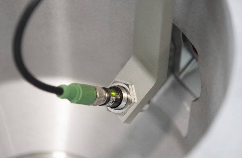 Echtzeit-Ultraschallüberwachung für die Granulatdosierung | Draht