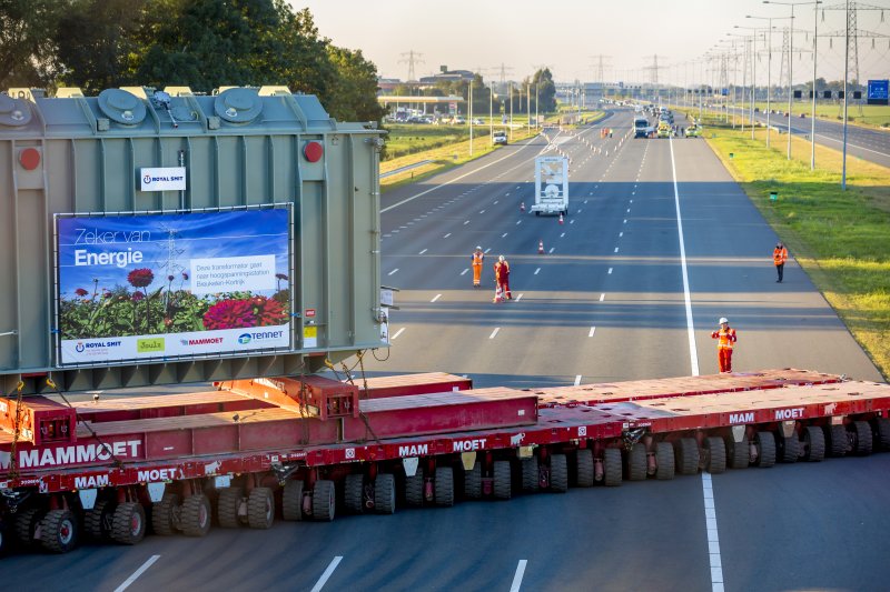 Zero emission option now available for any SPMT transport | WIRE