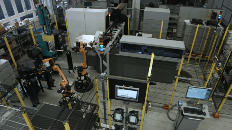 Modular system for the production of ready-to-install busbars | WIRE