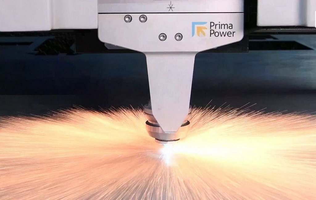 Großformatiges und Schwerlastteile 2D-lasern | BLECH+ROHRE+PROFILE